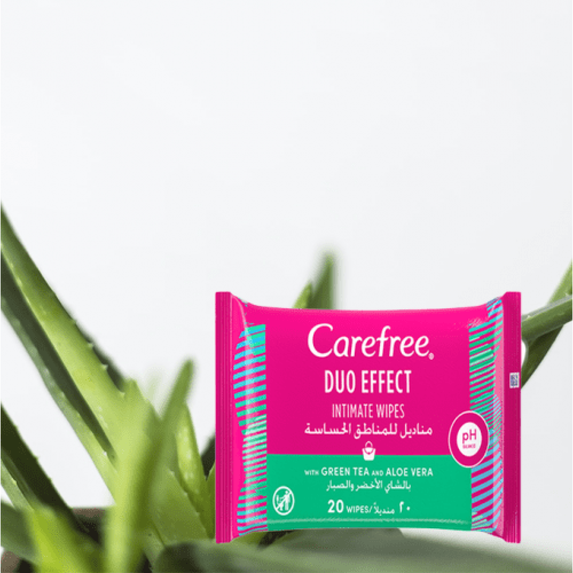 Carefree Daily Intimate Wipes, Duo Effect With Green Tea And Aloe Vera ...
