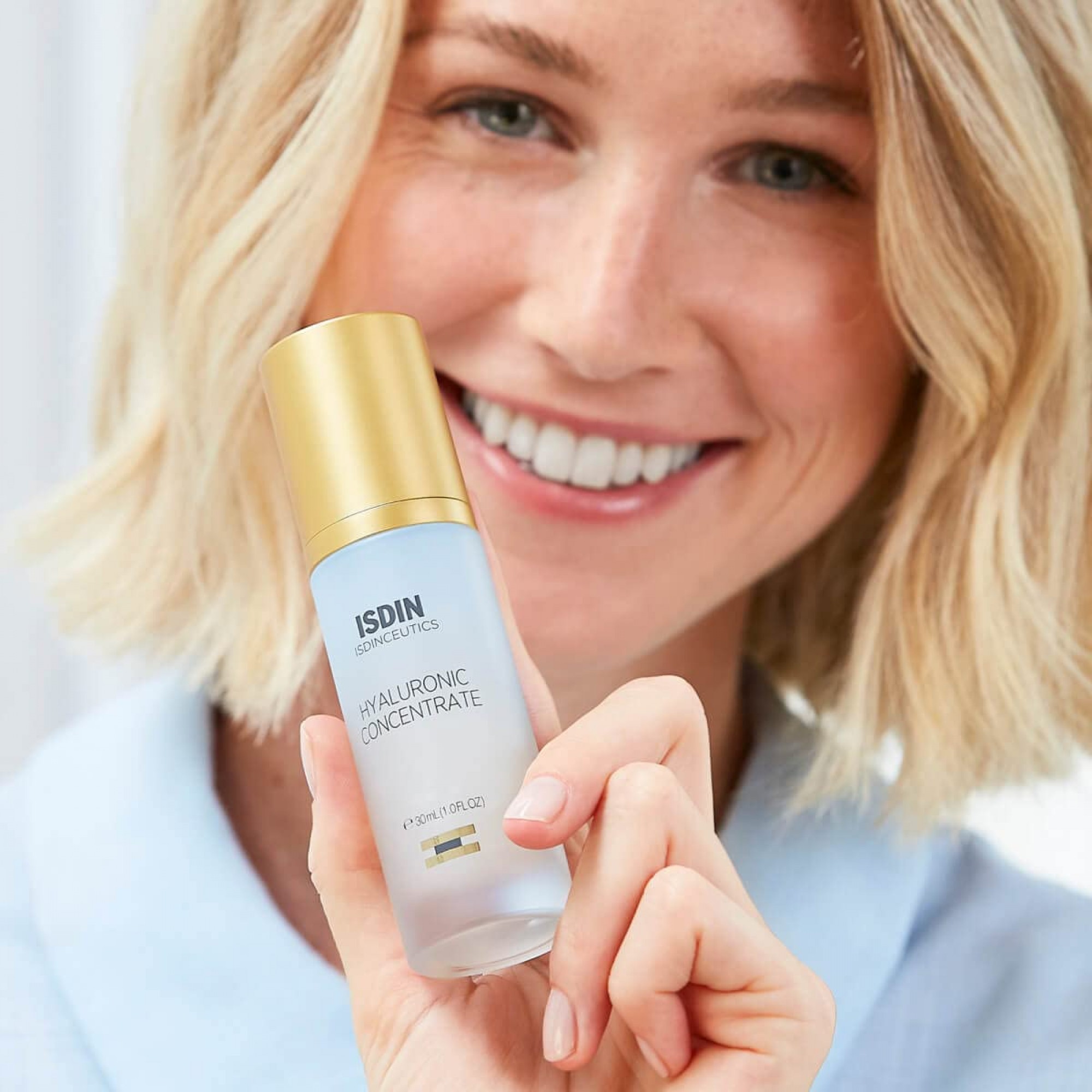 Isdin Isdinceutics Hyaluronic Concentrate, Light Ultra Hydrating Facial ...