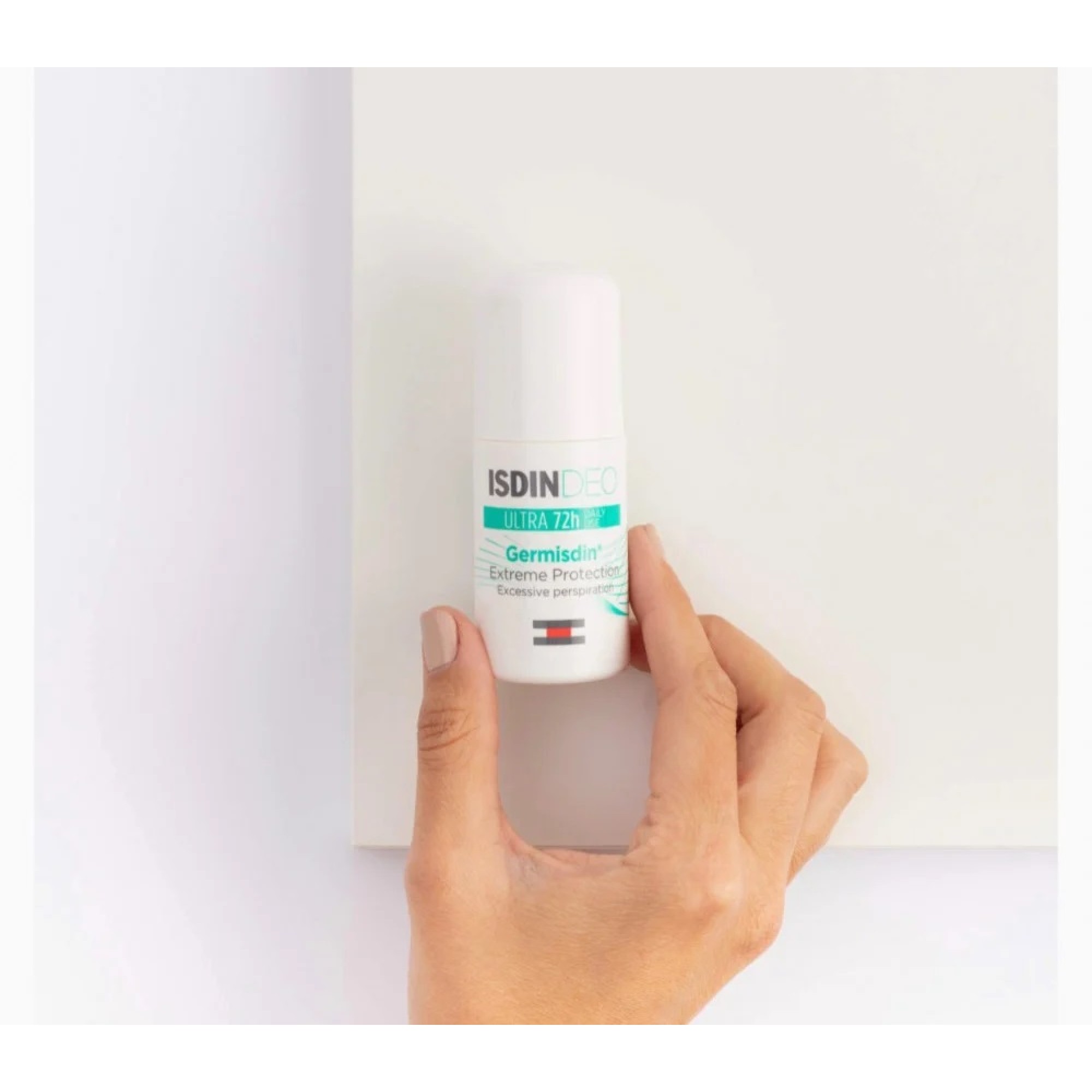 ISDIN Ultra 72h Germisdin Roll-On Deodorant - 40ml