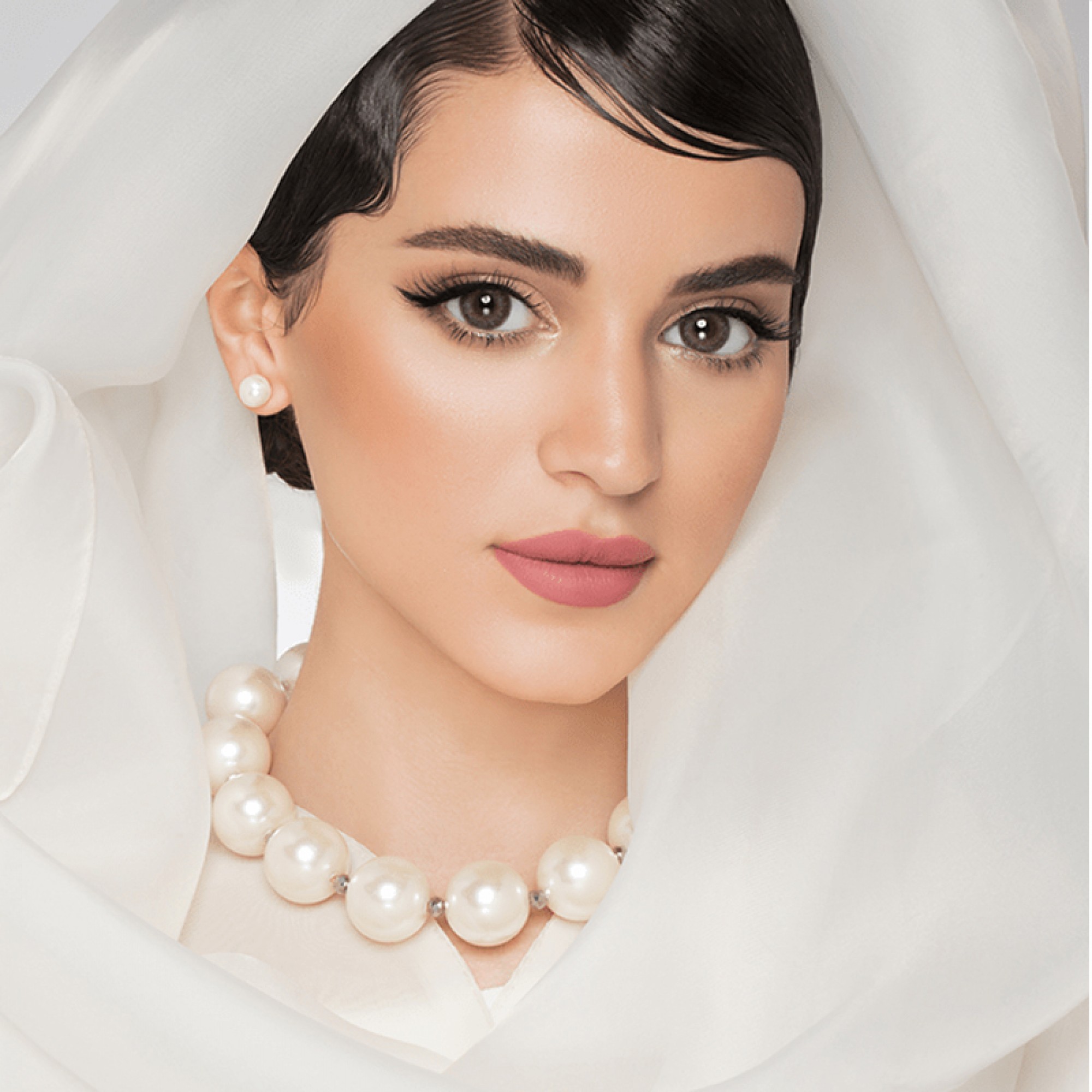 Lens Me Coloured Contact Lenses - Contour